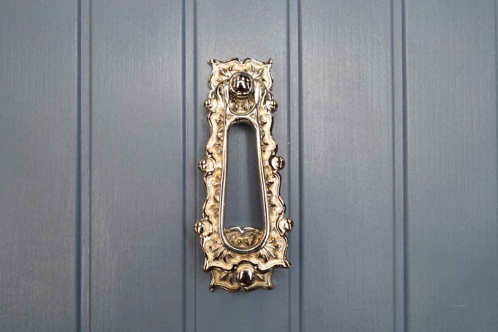 Victorian Style Door Knocker - RD045L - Antique Door knockers